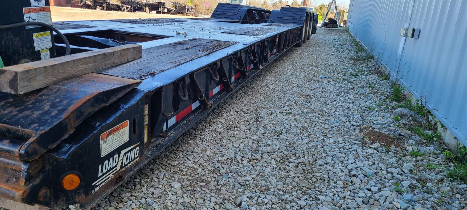 2017 LOAD KING 55 TON TRI-AXLE RGN - Reno's Trailer Sales