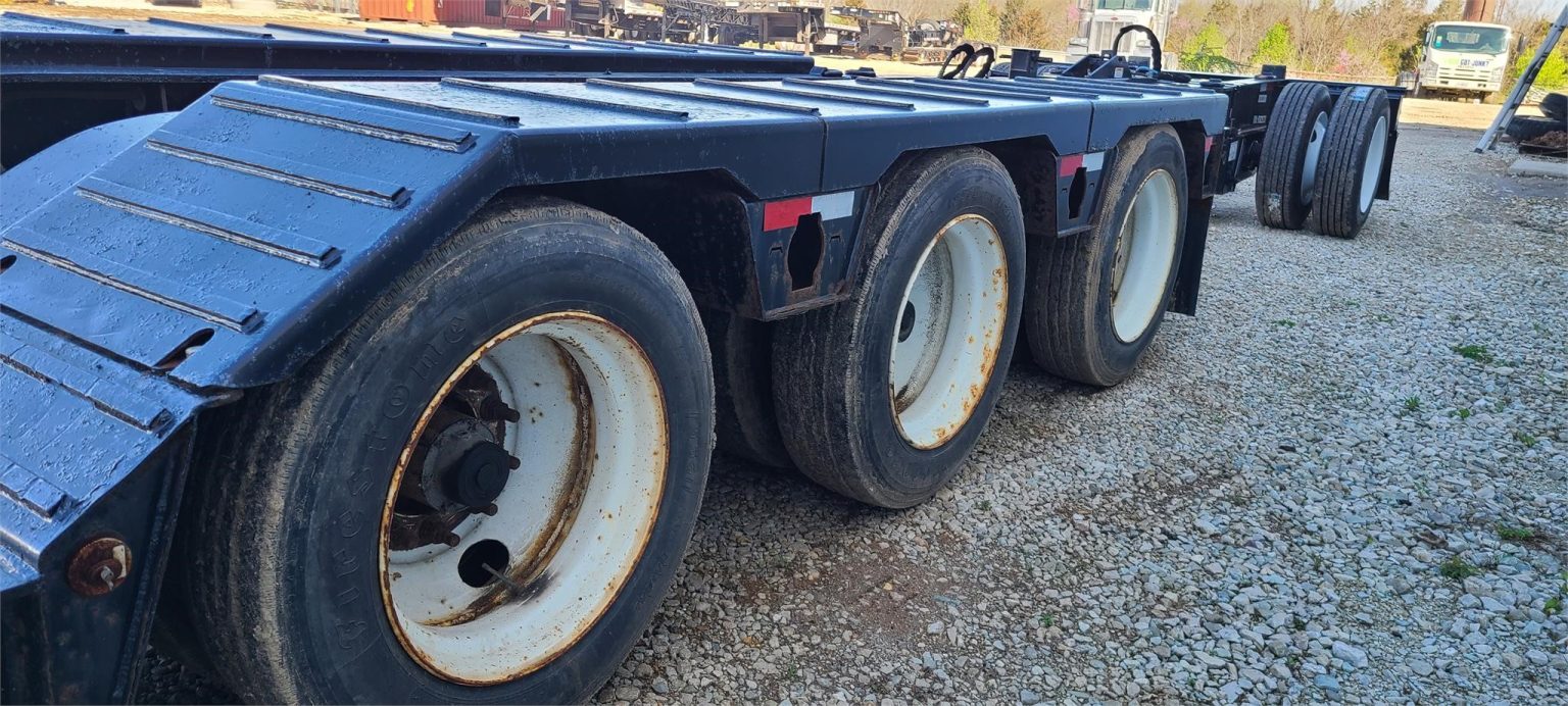 2017 LOAD KING 55 TON TRI-AXLE RGN - Reno's Trailer Sales