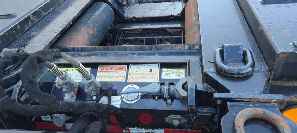 2017 LOAD KING 55 TON TRI-AXLE RGN - Reno's Trailer Sales