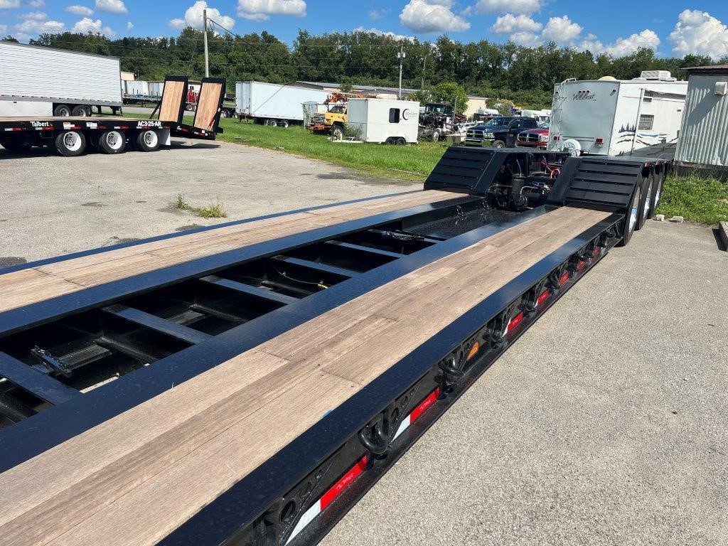 2023 TALBERT 55 Ton Hyraulic RGN - Reno's Trailer Sales