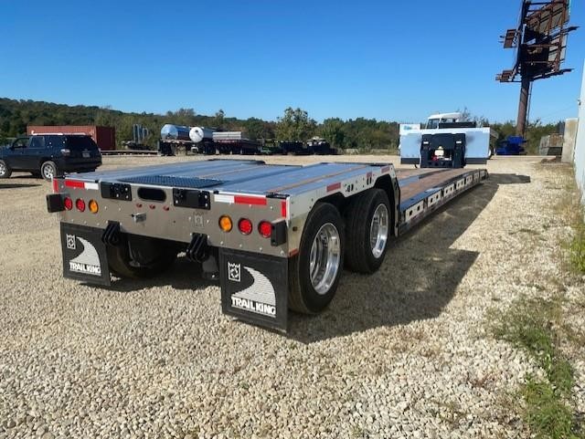 2023 TRAIL KING TK80 AGRICULTURAL HYDRAULIC RGN - Reno's Trailer Sales